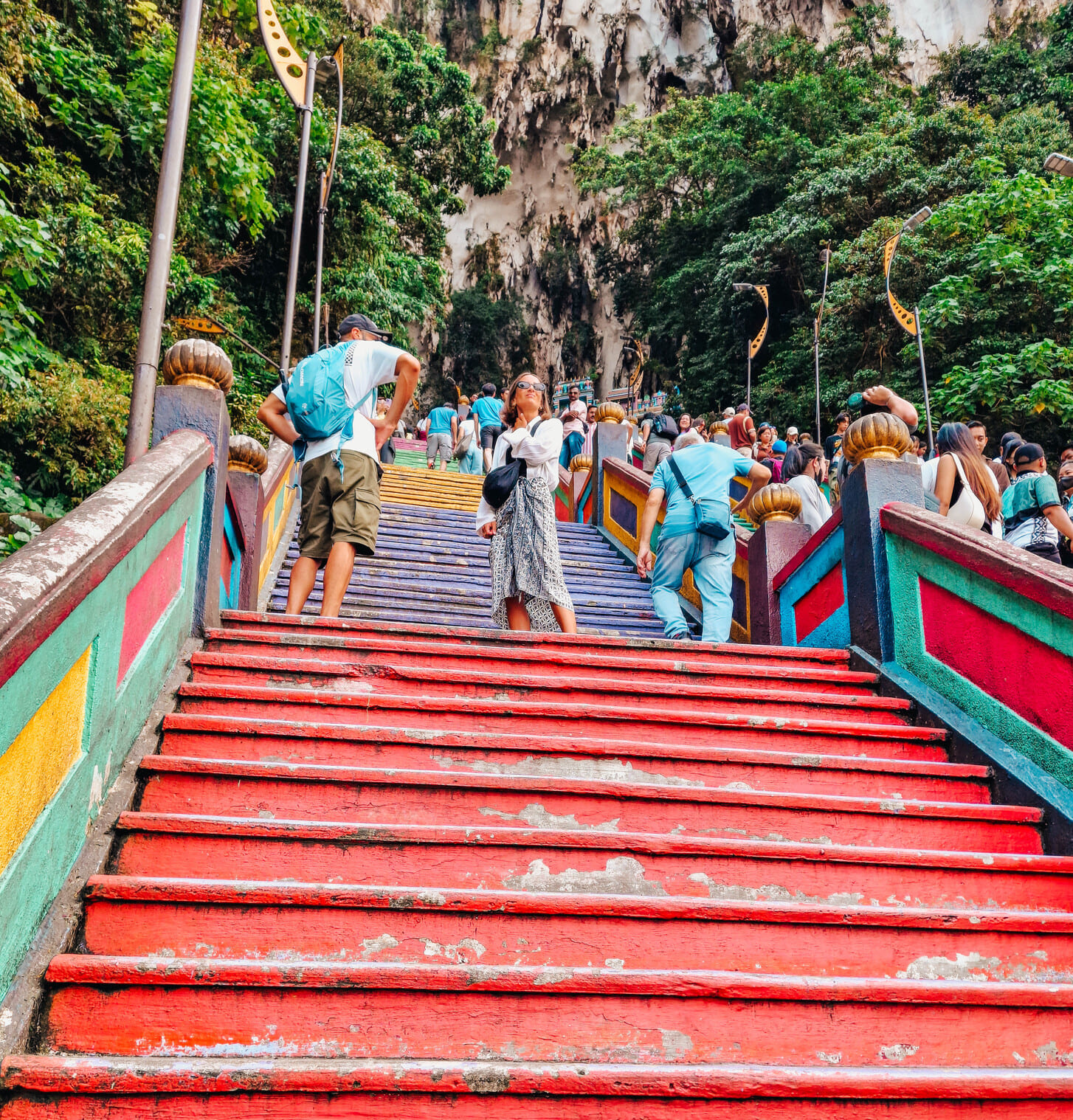 Batu Caves, il santuario hindù di Kuala Lumpur - Ferroviando